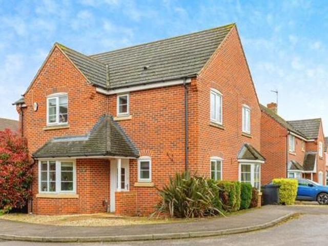4 Bedroom Detached House For Sale In Grange Park