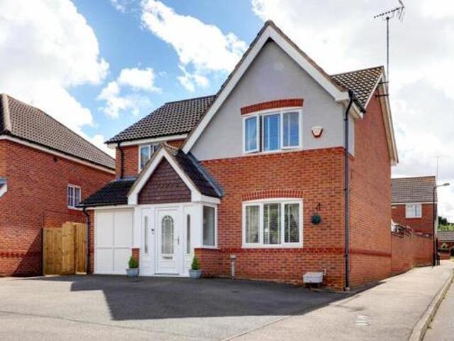 4 Bedroom Detached House For Sale In Grange Park