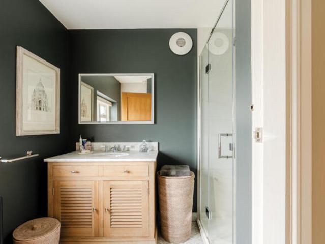 4 bedroom detached house for sale in Grange Park, Frenchay, Bristol, Gloucestershire, BS16