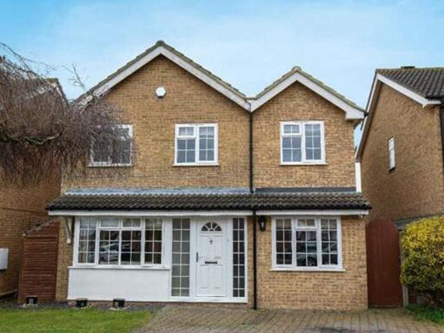 4 Bedroom Detached House For Sale In Gravesend, Kent