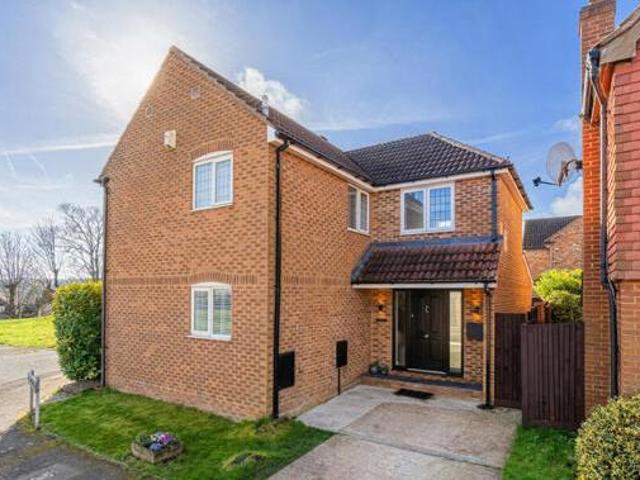 4 Bedroom Detached House For Sale In Gravesend