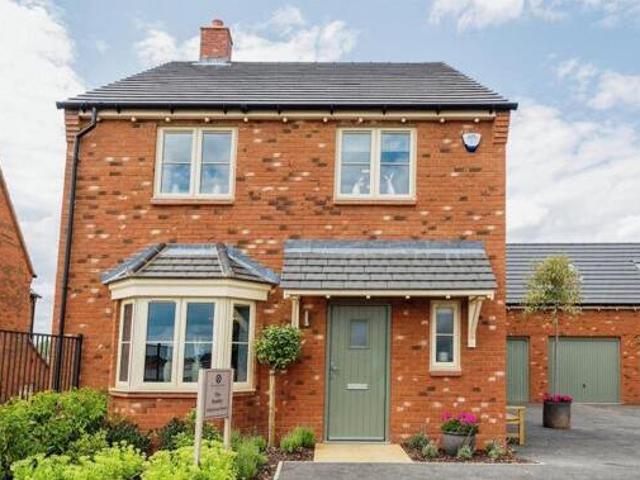 4 Bedroom Detached House For Sale In Graze Hill