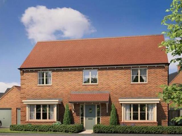 4 Bedroom Detached House For Sale In Graze Hill