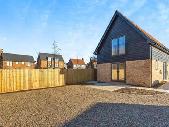 4 Bedroom Detached House For Sale In Great Chart