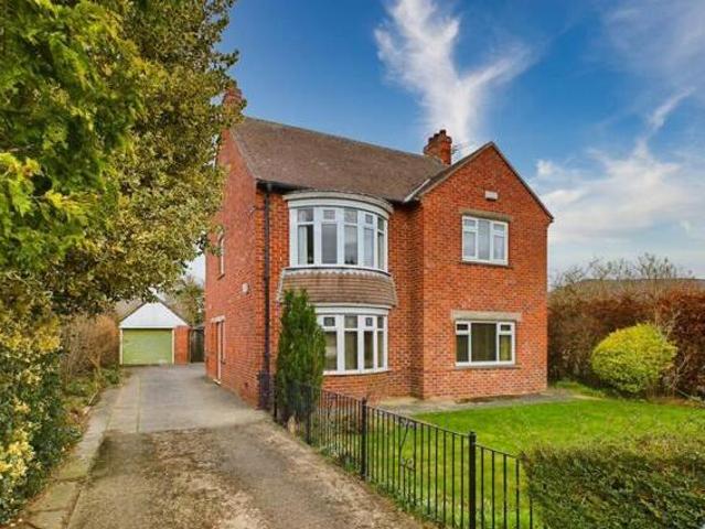 4 Bedroom Detached House For Sale In Great Ayton
