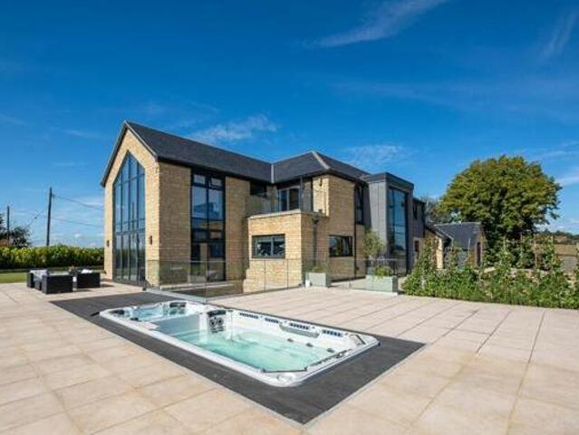 4 Bedroom Detached House For Sale In Great Brickhill