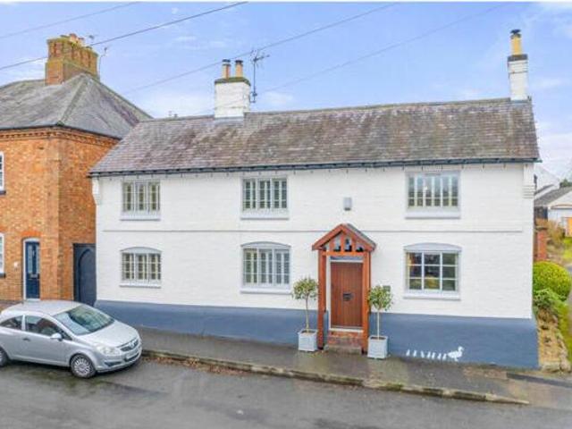 4 Bedroom Detached House For Sale In Great Glen