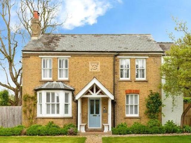 4 Bedroom Detached House For Sale In Great Gransden