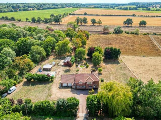 4 bedroom detached house for sale in Great Gransden SG19