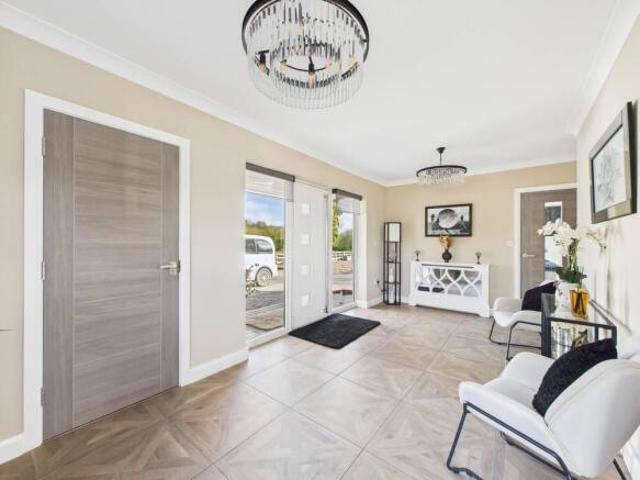 4 bedroom detached house for sale in Great Gutter Lane West, Willerby, Hull, HU10 6DP, HU10