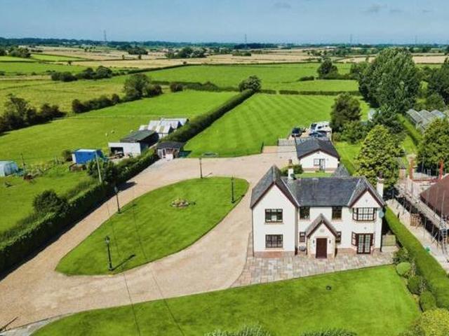 4 Bedroom Detached House For Sale In Great Eccleston, Preston