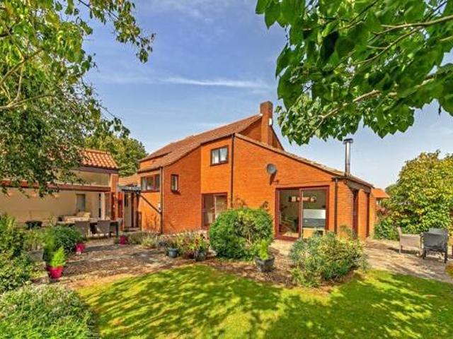 4 Bedroom Detached House For Sale In Great Linford