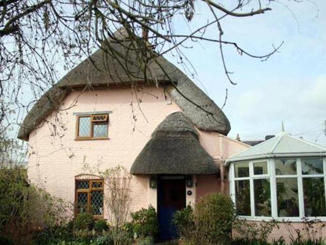 4 Bedroom Detached House For Sale In Great Mongeham, Deal