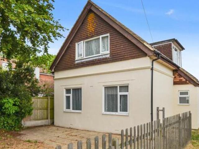 4 Bedroom Detached House For Sale In Greatstone