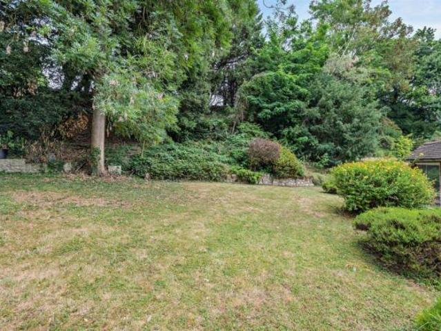 4 bedroom detached house for sale in Greenwich Close, Maidstone, ME16