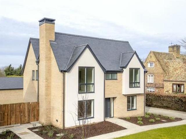 4 Bedroom Detached House For Sale In Green End
