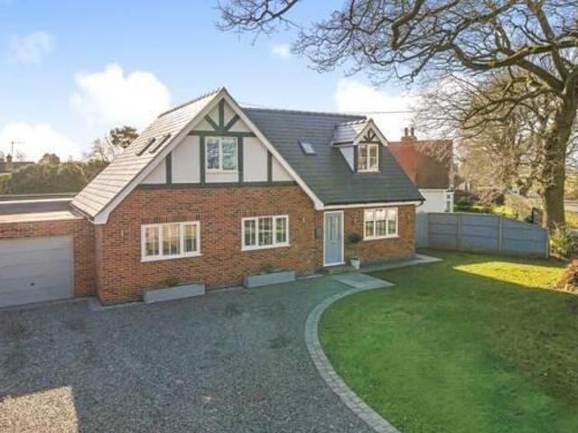4 bedroom detached house for sale in Green Lane Woodhall Spa LN10