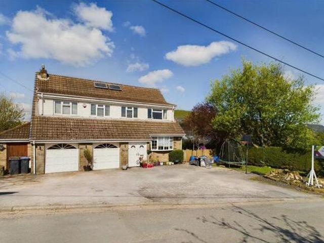 4 Bedroom Detached House For Sale In Greenfield
