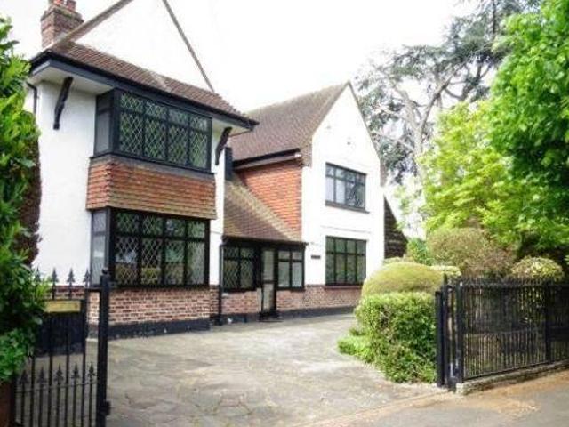 4 bedroom detached house for sale in Greenoaks Exeforde Avenue Ashford TW15