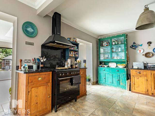 4 bedroom detached house for sale in Gresham Road, Bournemouth, BH9 1QR, BH9