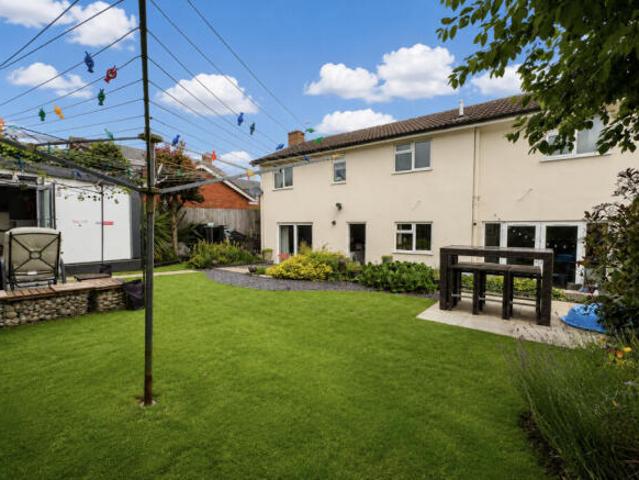 4 bedroom detached house for sale in Gresley Close, Thurnby, Leicester, Leicestershire, LE7