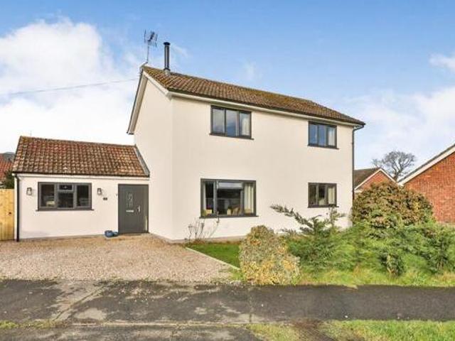 4 Bedroom Detached House For Sale In Gressenhall