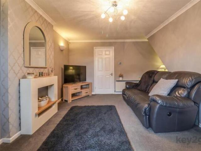 4 bedroom detached house for sale in Grizedale Avenue, Sothall, Sheffield, S20