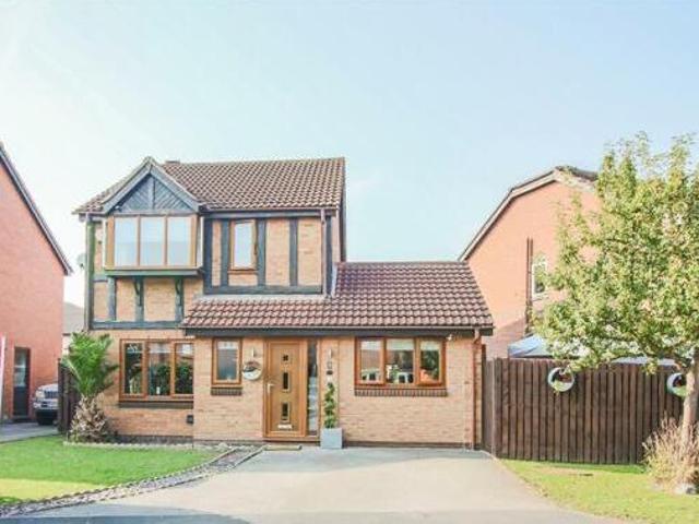 4 Bedroom Detached House For Sale In Grosvenor Park
