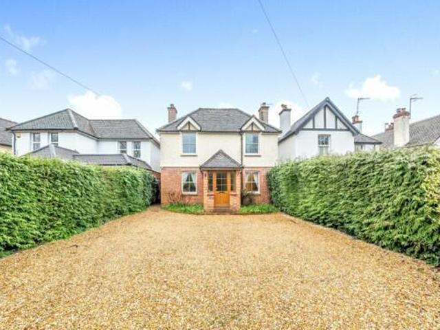 4 Bedroom Detached House For Sale In Guildford, Surrey