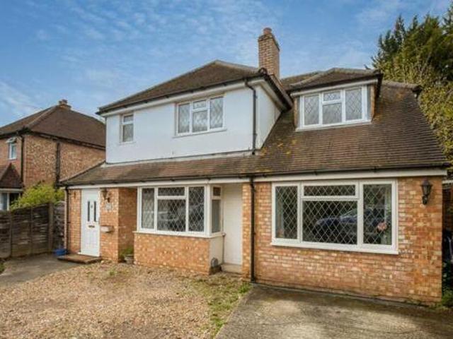 4 Bedroom Detached House For Sale In Guildford