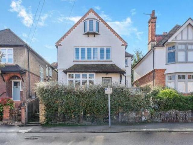4 Bedroom Detached House For Sale In Guildford
