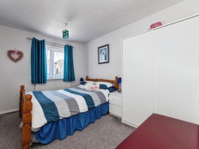 4 bedroom detached house for sale in Guinevere Way, Exeter, EX4