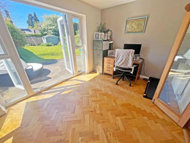4 bedroom detached house for sale in Gwendoline Drive, Countesthorpe, Leicester, Leicestershire, LE8 5SJ, LE8