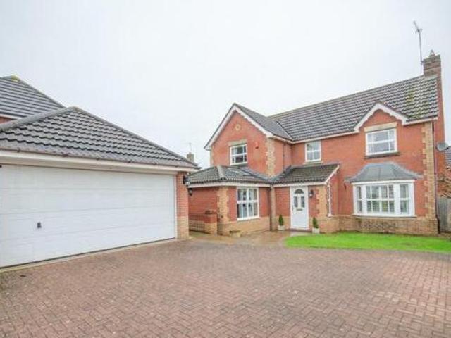 4 Bedroom Detached House For Sale In Downend, Bristol