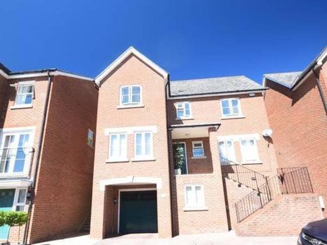 4 bedroom detached house for sale in Downland Walk Walderslade ME5 ME5