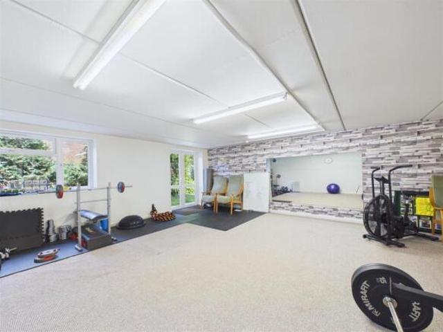 4 bedroom detached house for sale in Dobcroft Road, Ecclesall, Sheffield, S11