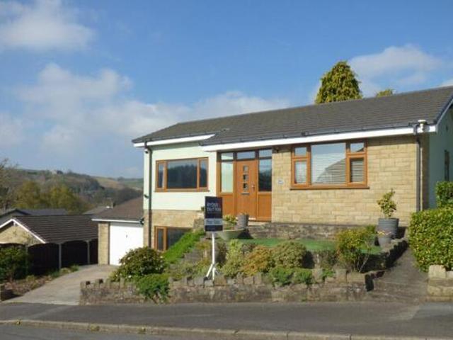 4 Bedroom Detached House For Sale In Dobcross, Saddleworth