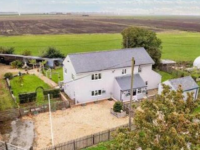 4 Bedroom Detached House For Sale In Doddington