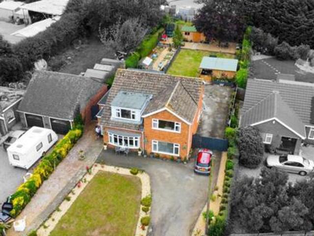 4 Bedroom Detached House For Sale In Donington