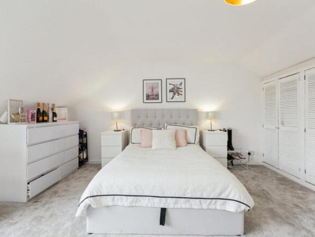 4 bedroom detached house for sale in Dorian Drive, Clarkston, G76