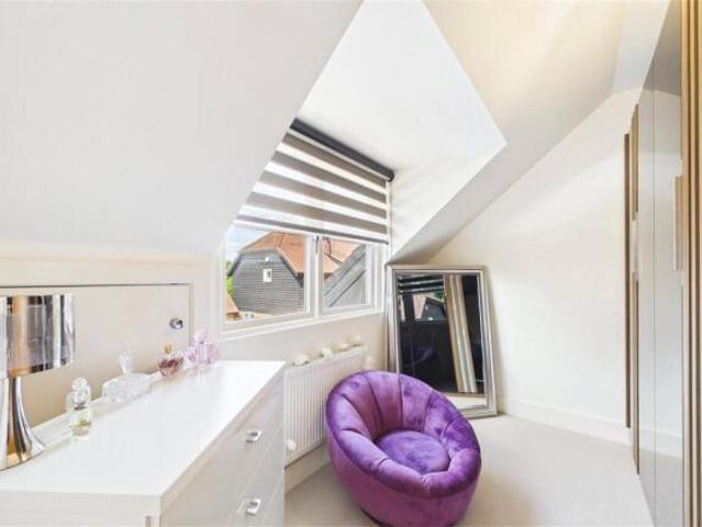 4 bedroom detached house for sale in Doric Avenue, Chineham, Basingstoke, Hampshire, RG24