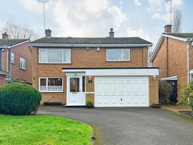 4 Bedroom Detached House For Sale In Dorridge