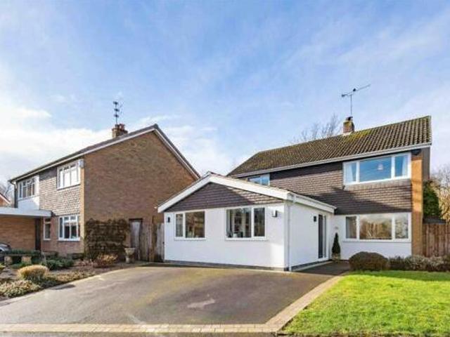 4 Bedroom Detached House For Sale In Dorridge