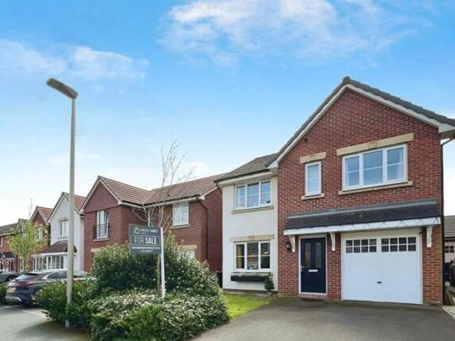 4 Bedroom Detached House For Sale In Davenham