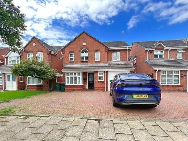 4 Bedroom Detached House For Sale In Daimler Green, Coventry