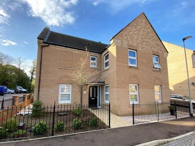 4 bedroom detached house for sale in Daisy Lane DOWNHAM MARKET PE38