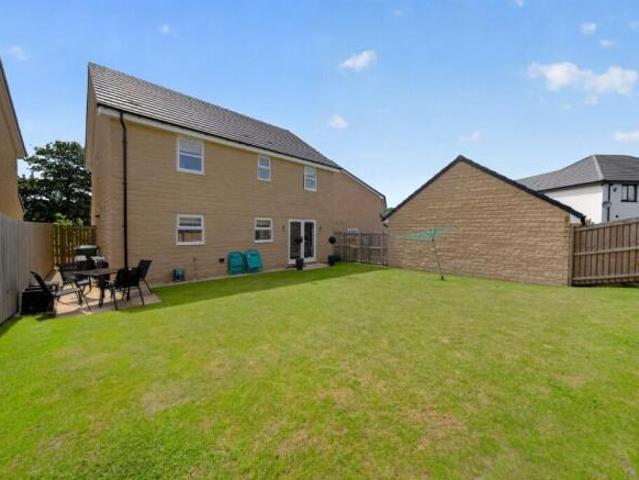 4 bedroom detached house for sale in Dalby Lane, Bramhope, Leeds, West Yorkshire, LS16