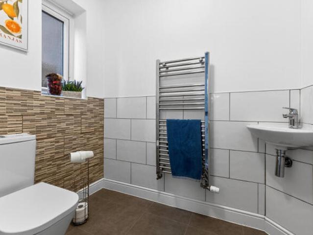 4 bedroom detached house for sale in Deacon Road, Leicester, LE4