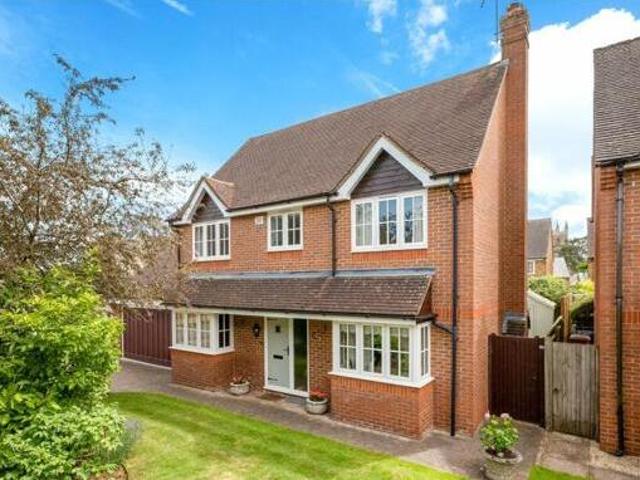 4 Bedroom Detached House For Sale In Deddington, Oxfordshire