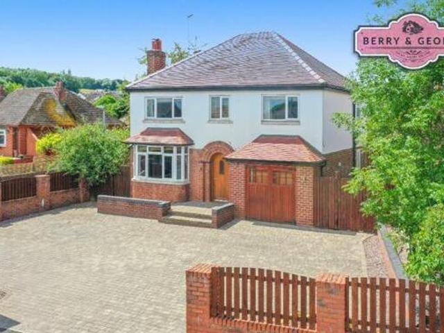 4 Bedroom Detached House For Sale In Deeside